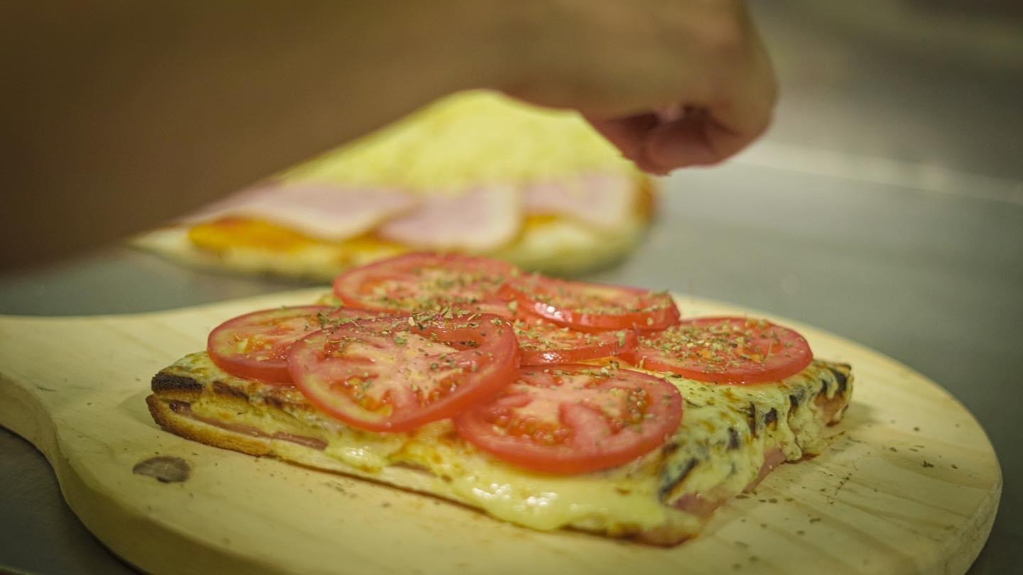 Pizzería Braga 2 (Pérez Castellano) | Pizzería Braga 2 | Bruselas 4202 ...